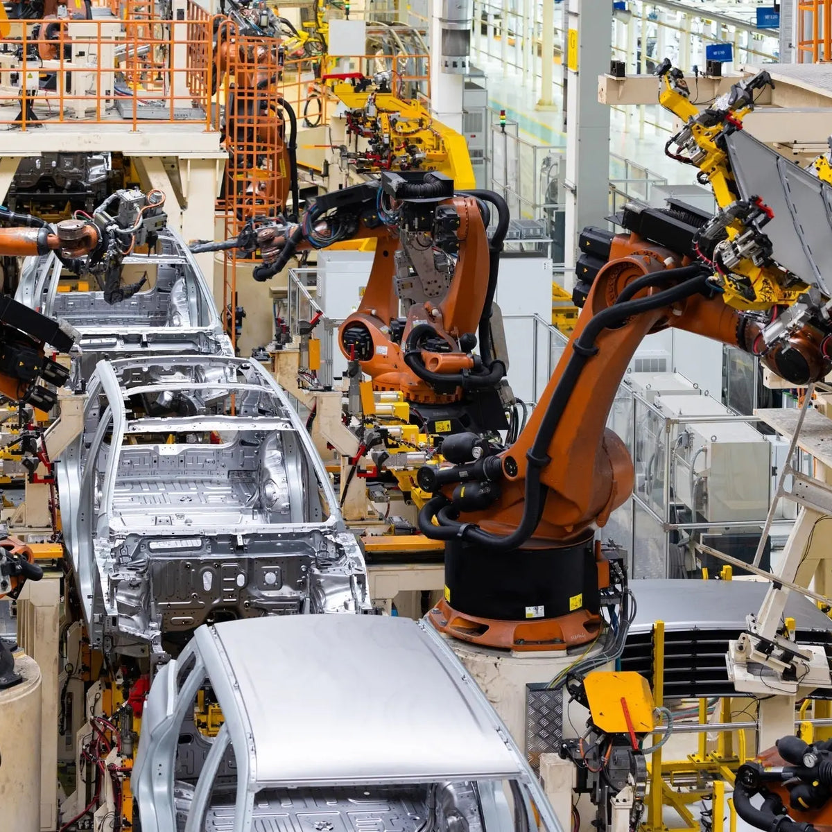 Hybrid Cars to Remain on Sale Until 2035 as UK Relaxes ZEV Mandate ...